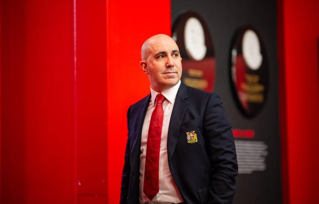 CEO Manchester United Ungkap Ambisi Besar Perkuat Skuad Ruben Amorim di ...