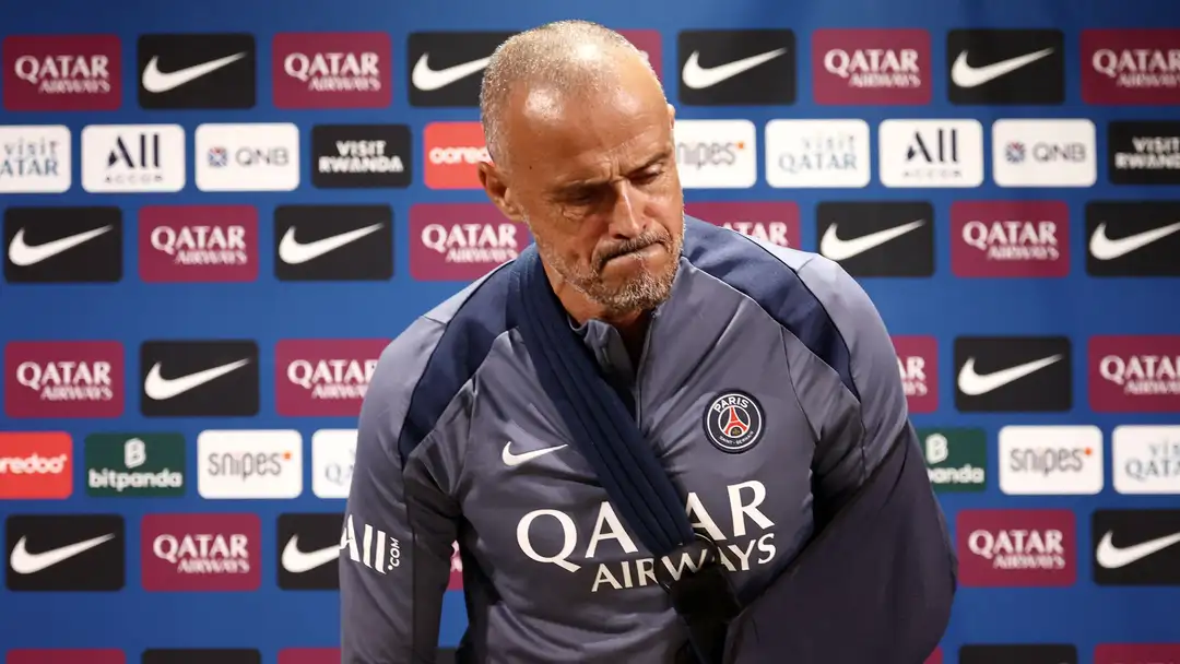 Bos PGS Luis Enrique Pamer Penampilan Baru Pasca-operasi